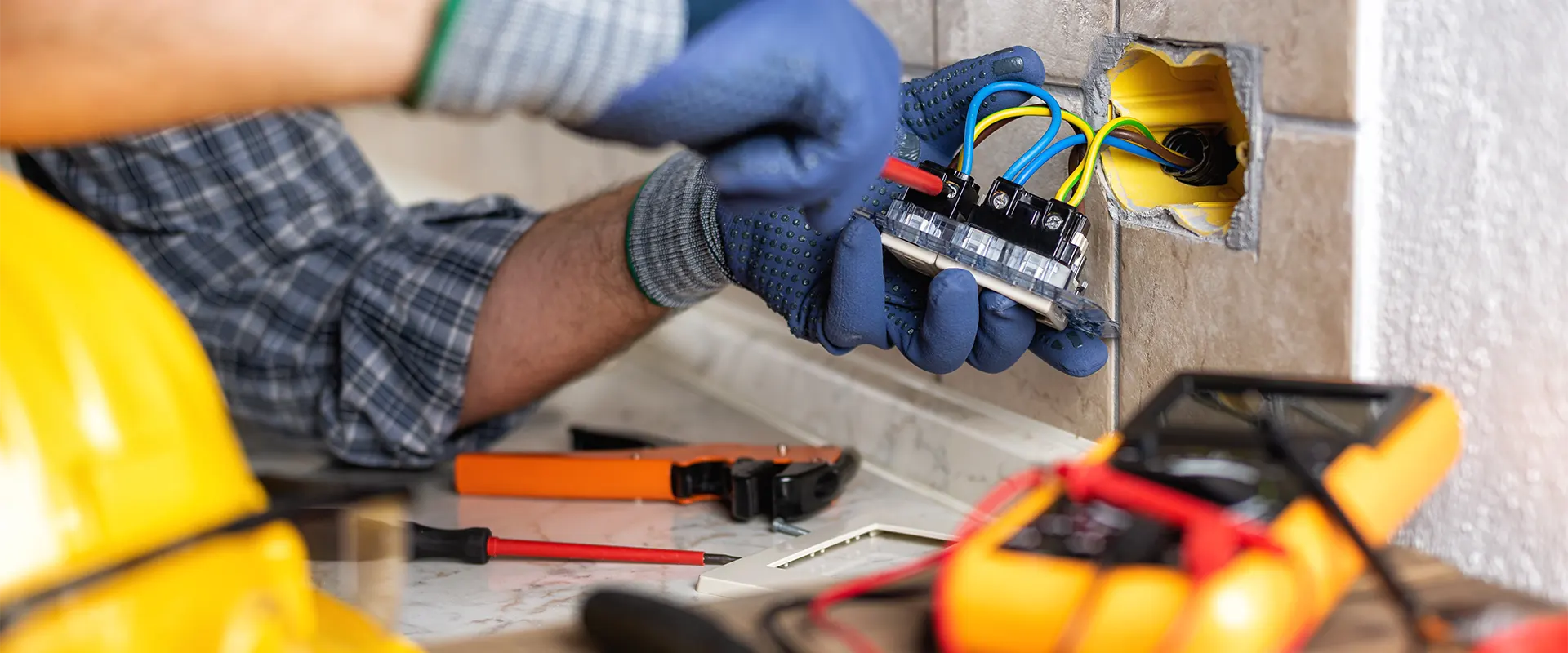 Impianti elettrici civili a Verona - Acel Elettrica